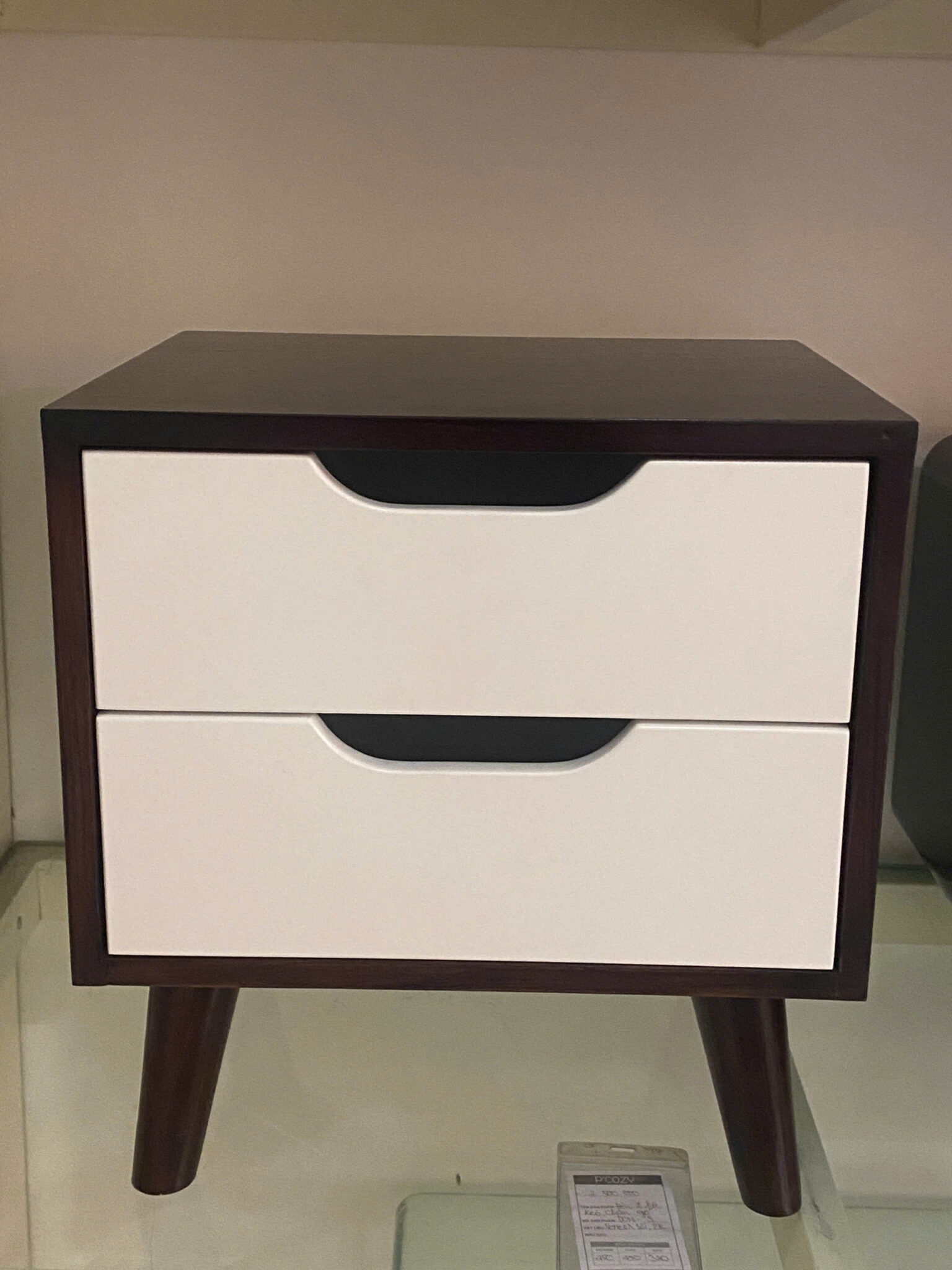 Đôn 2 hộc kéo chân gỗ - NỘI THẤT P'COZY BIÊN HÒA